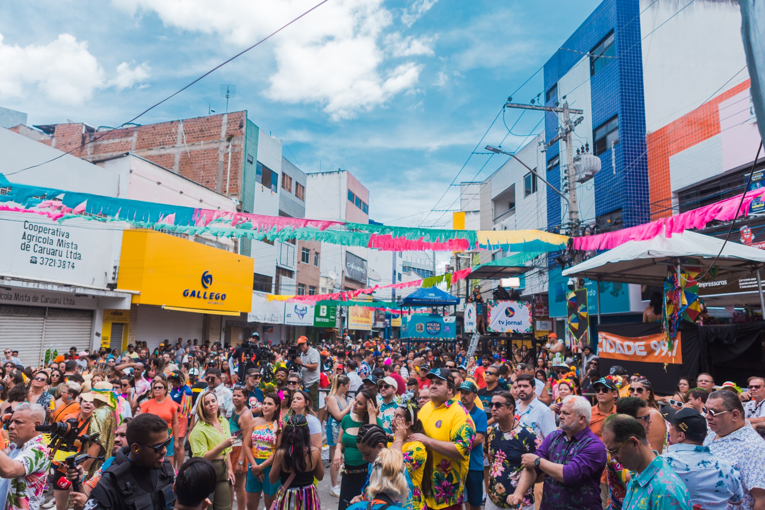 Carnaval da Sucata 2026 divulga programação - Rádio Cidade 99.7 FM ...